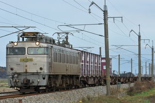配給 EF8195+E655 852ﾚ EF81303: 鶴見付近貨物列車見たまま情報